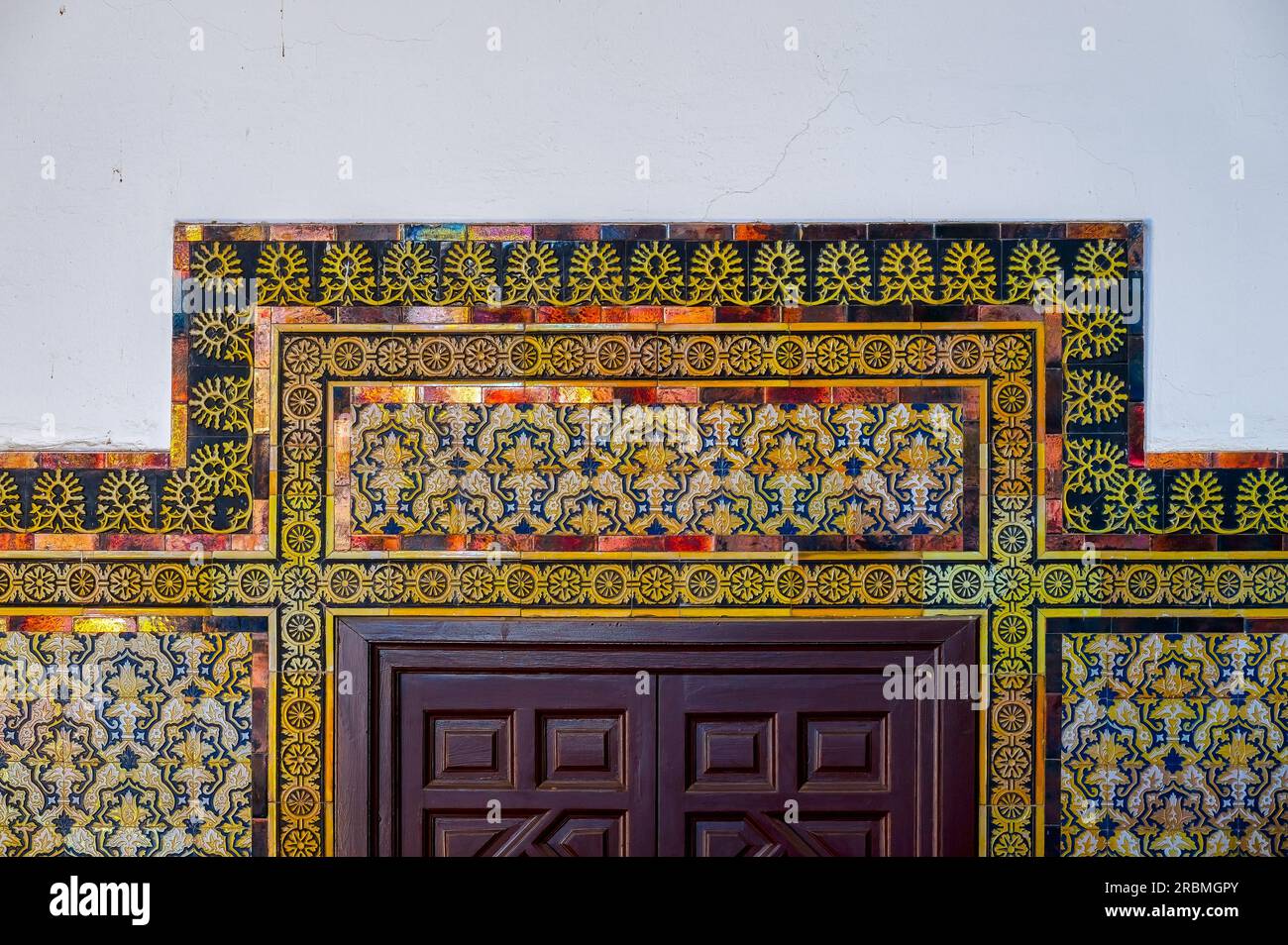Sevilla spain tile hi-res stock photography and images - Alamy