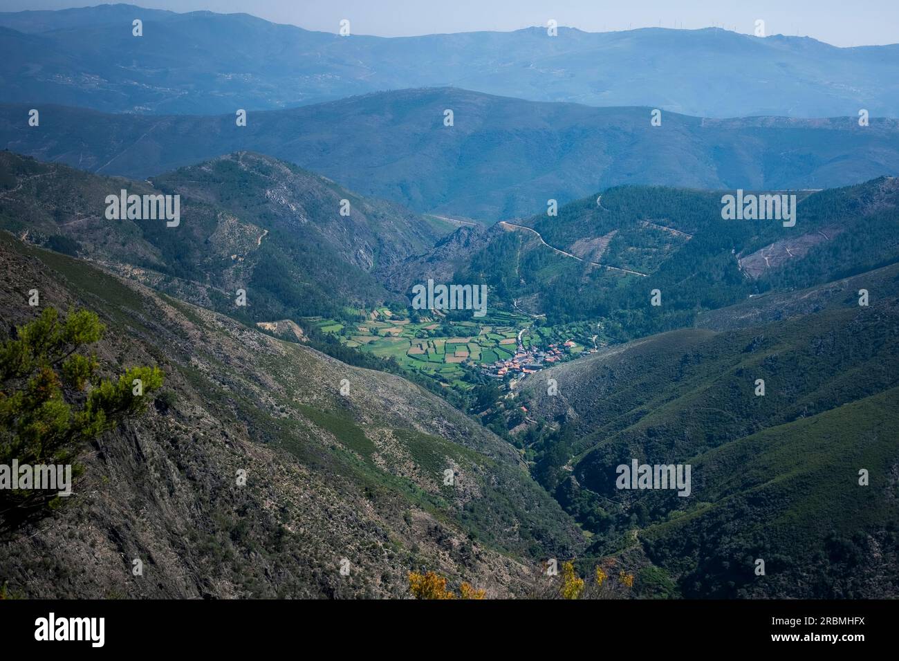 Wine tourism in northern portugal hi-res stock photography and images ...