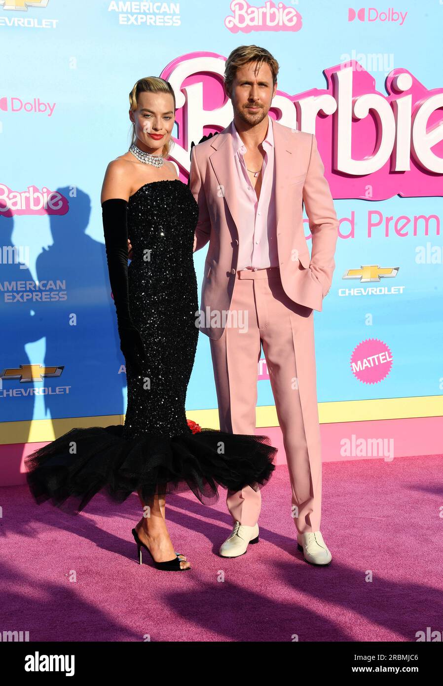LOS ANGELES, CALIFORNIA - JULY 09: (L-R) Margot Robbie and Ryan Gosling ...