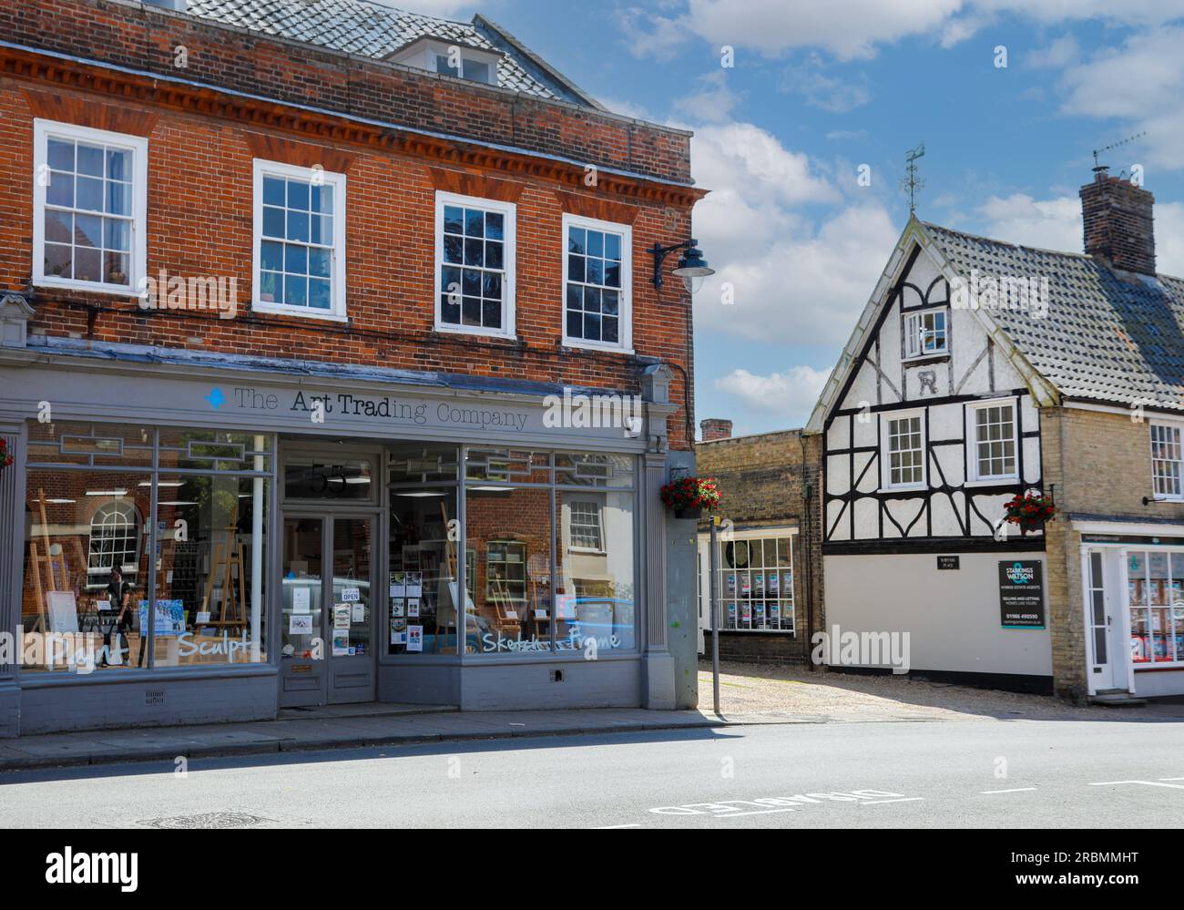 Art shop in Bungay Stock Photo - Alamy