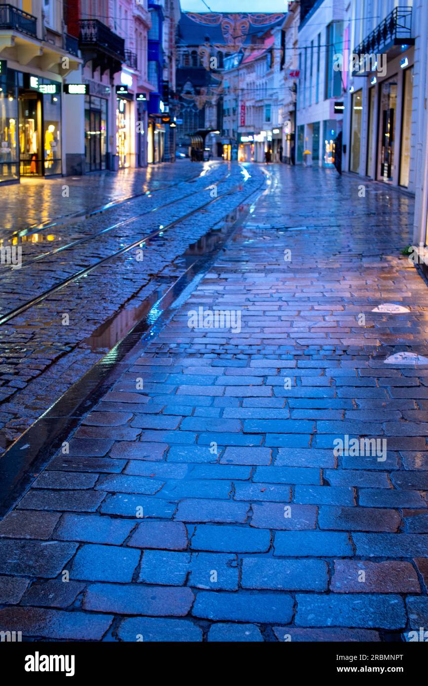 Shopping street ghent belgium hi-res stock photography and images - Alamy