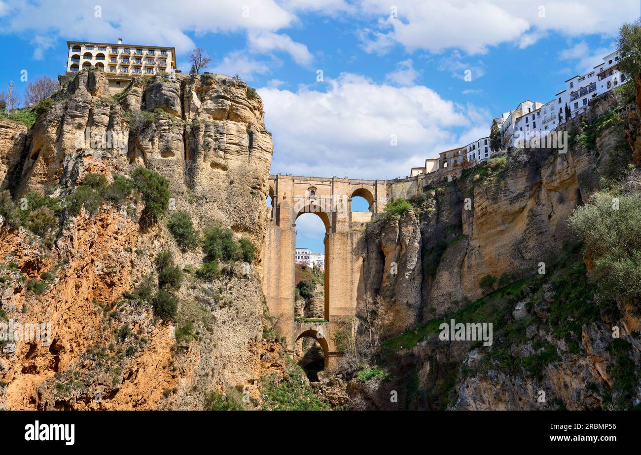 Stunning bridge architecture hi-res stock photography and images - Alamy