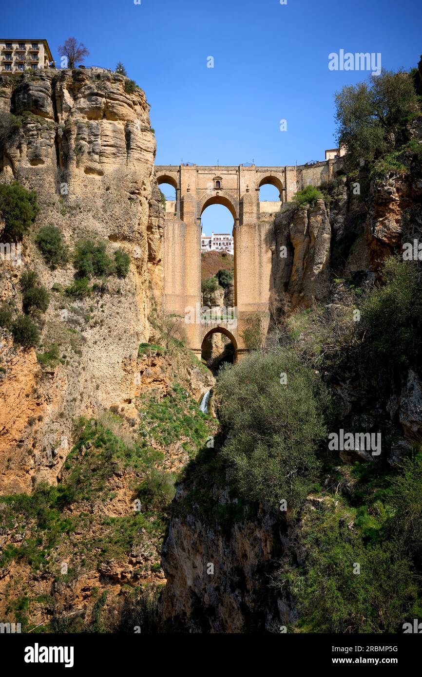 Stunning bridge architecture hi-res stock photography and images - Alamy