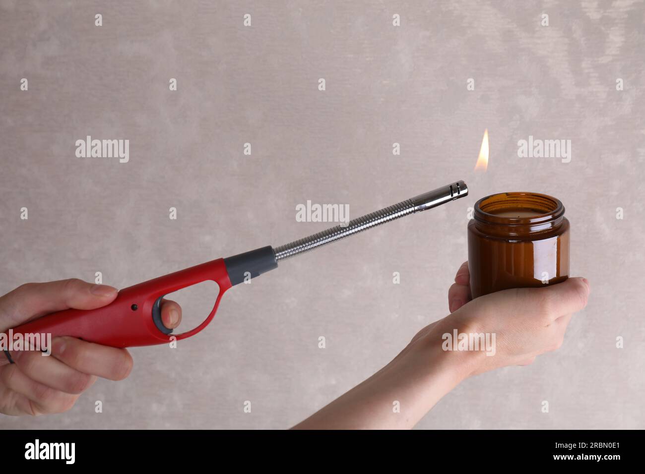 Piezoelectric device hi-res stock photography and images - Alamy