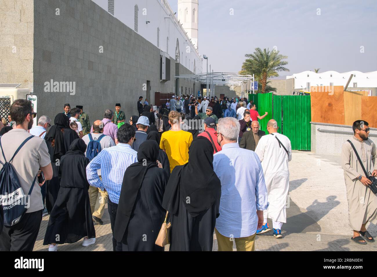 Mosque prayer saudi arabia 2022 hi-res stock photography and images - Alamy