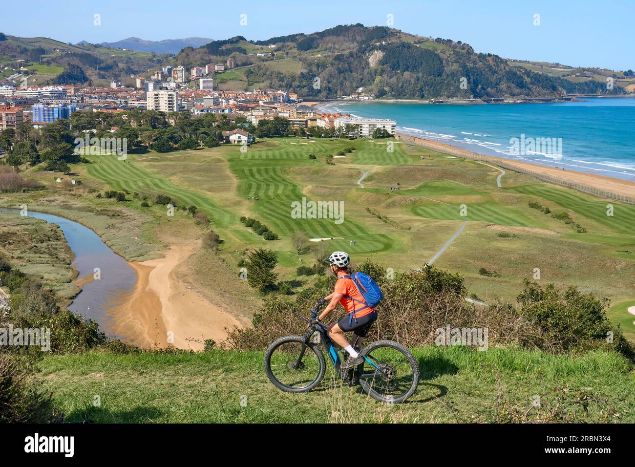 Basque woman spain hi-res stock photography and images - Alamy