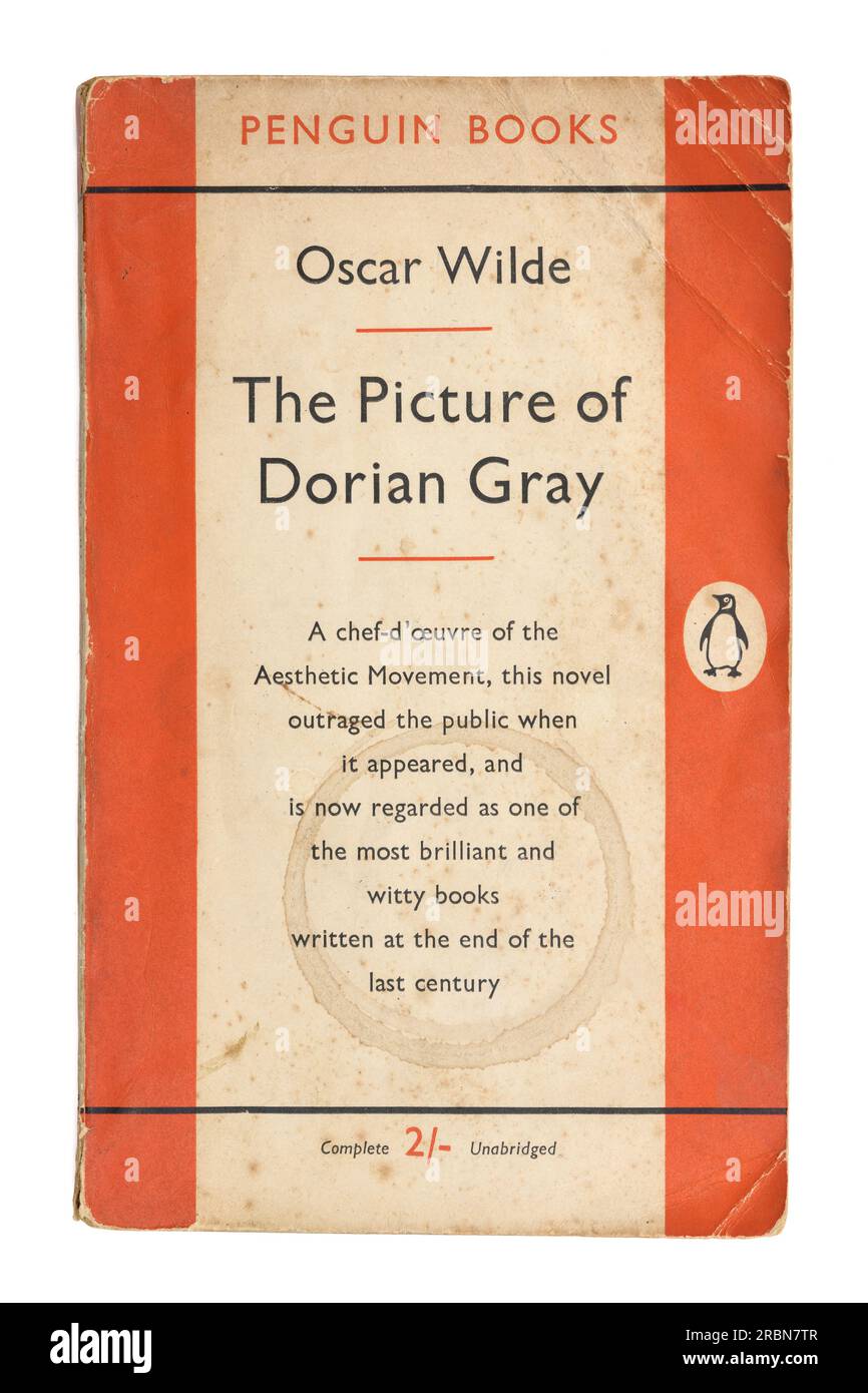 Dorian gray cover book hi-res stock photography and images - Alamy