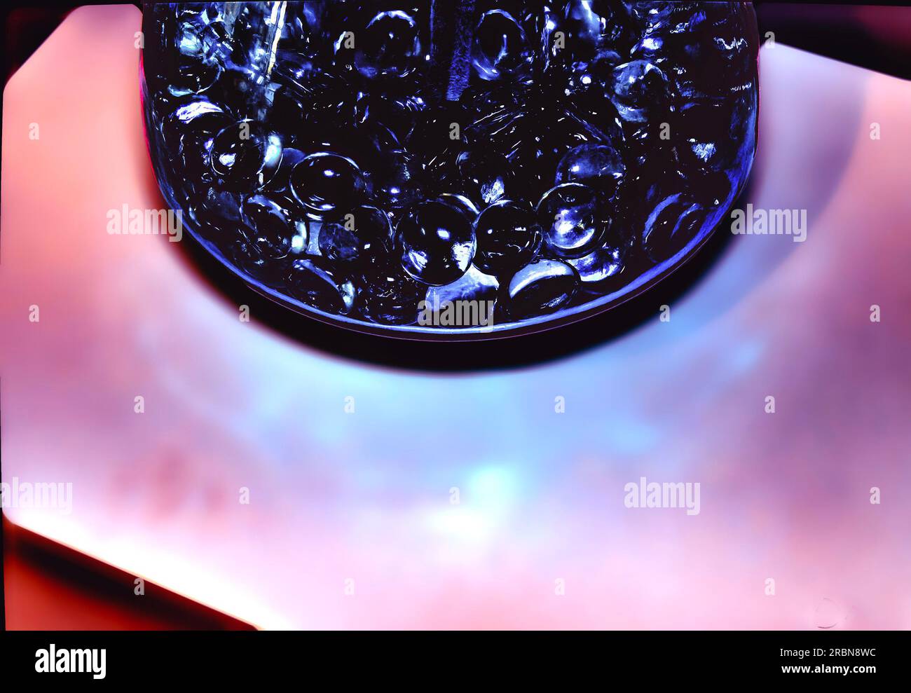 Vase angles hi-res stock photography and images - Alamy