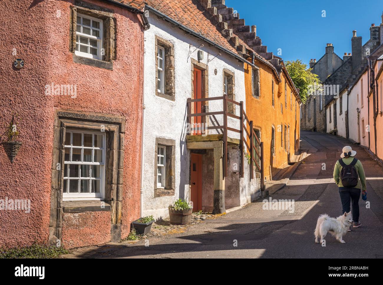 Lane with historic houses in the village of Culross, Fife, Scotland, UK ...