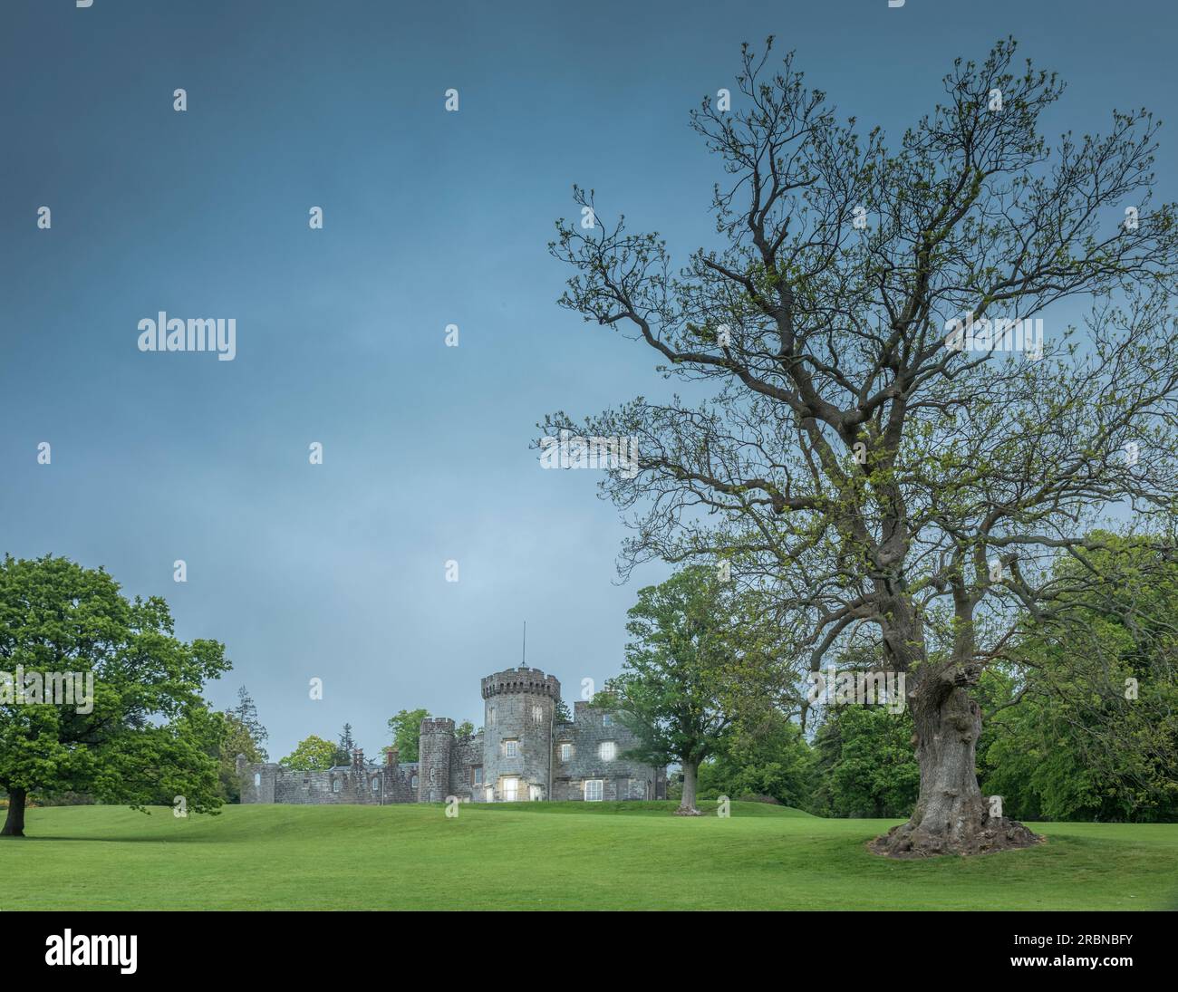 Balloch castle hi-res stock photography and images - Alamy