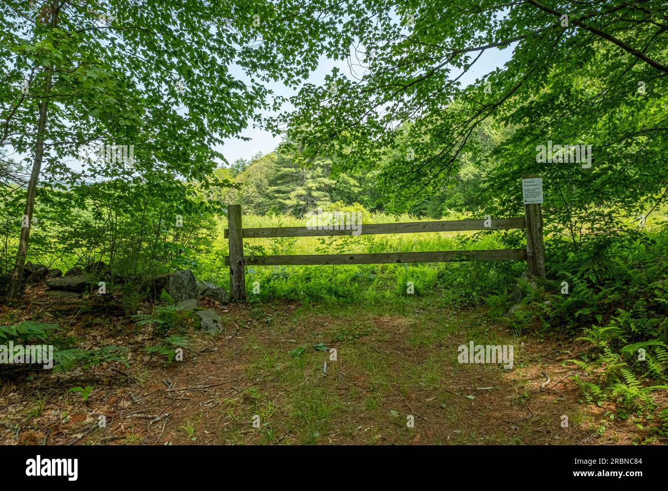 Rural new england hi-res stock photography and images - Alamy