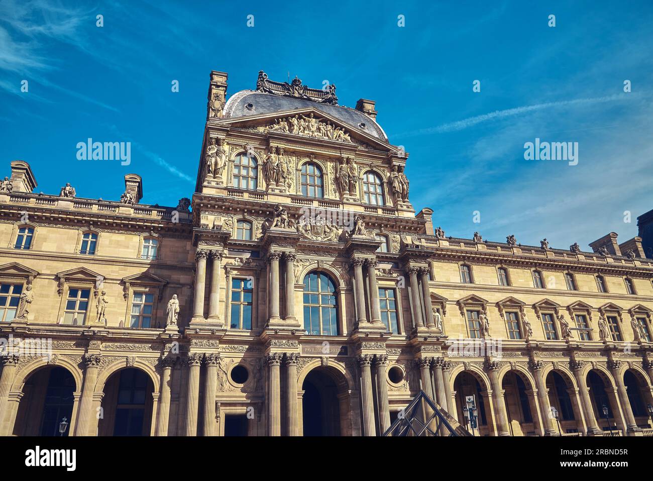 Louvre paris wall detail hi-res stock photography and images - Alamy