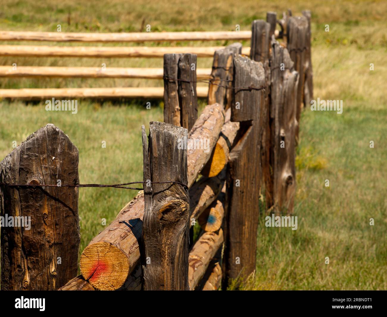 Rustic fence on the farm Stock Photo - Alamy