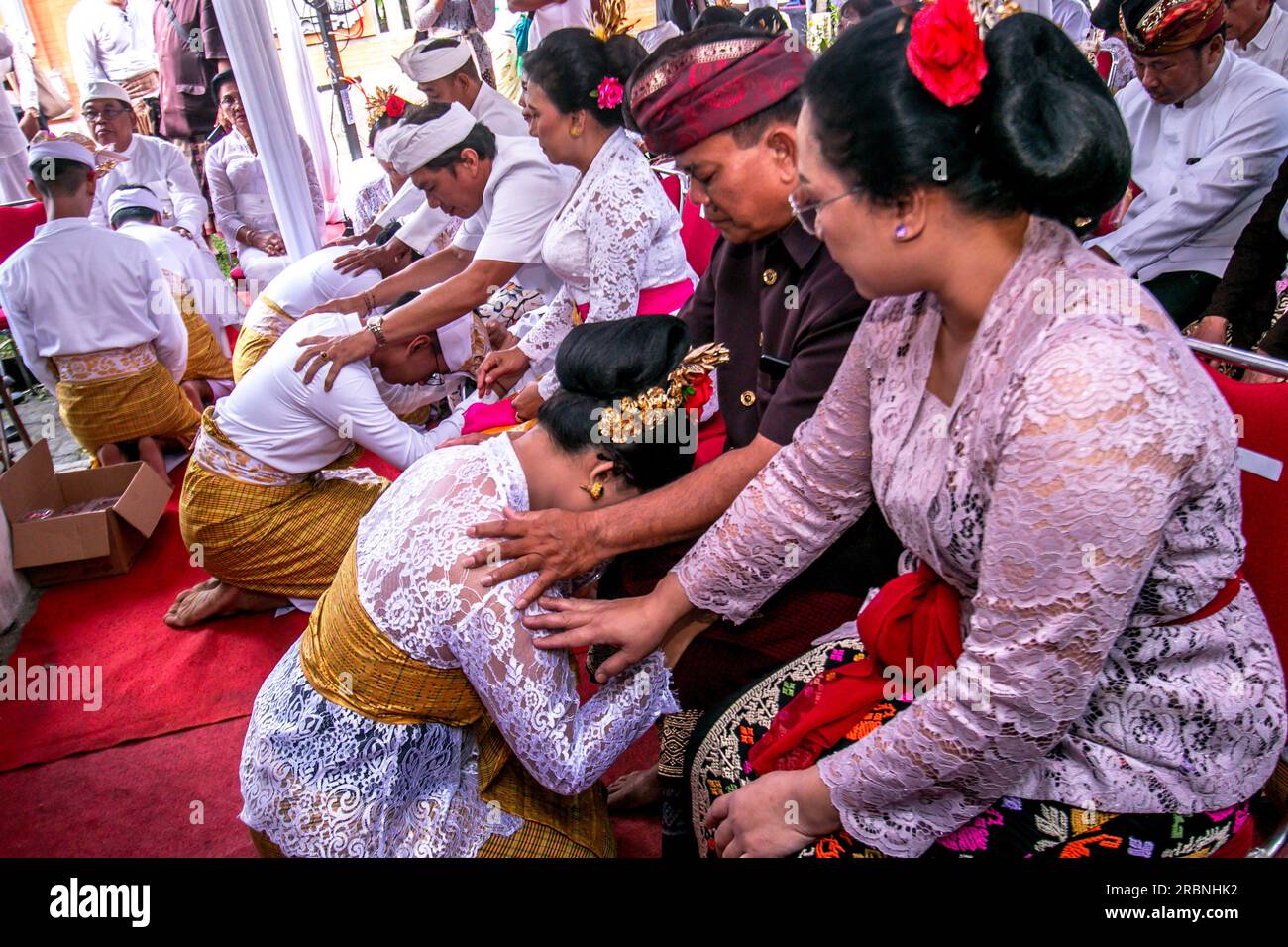 Giri kusuma temple hi-res stock photography and images - Alamy