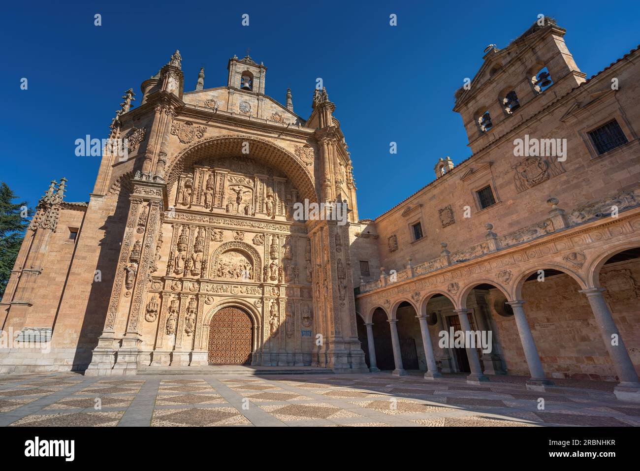 Plateresque architecture hi-res stock photography and images - Alamy