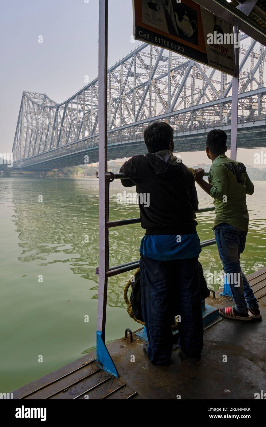 India, West Bengal, Kolkata, Calcutta, Howrah bridge crossing Hooghly ...