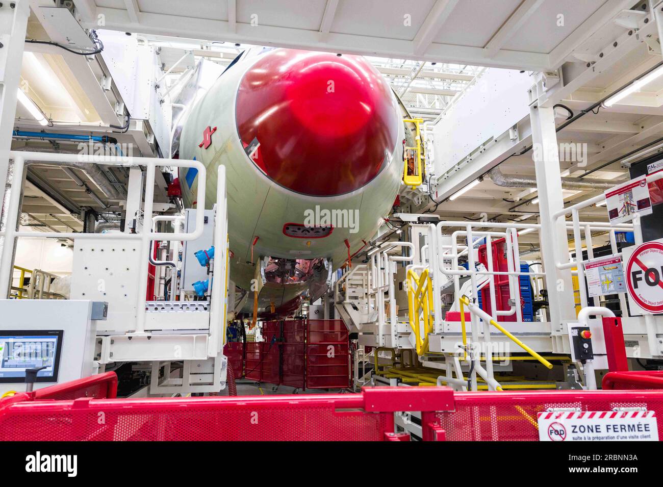 New A320/A321 Family final assembly line (FAL) presented to ministers ...