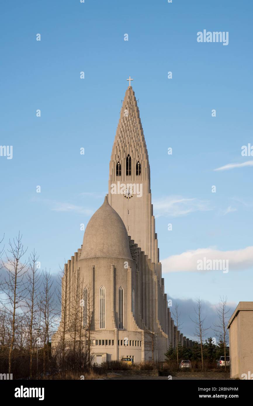 The largest church building in Iceland, the Hallgrimskirkja, Reykjavik ...