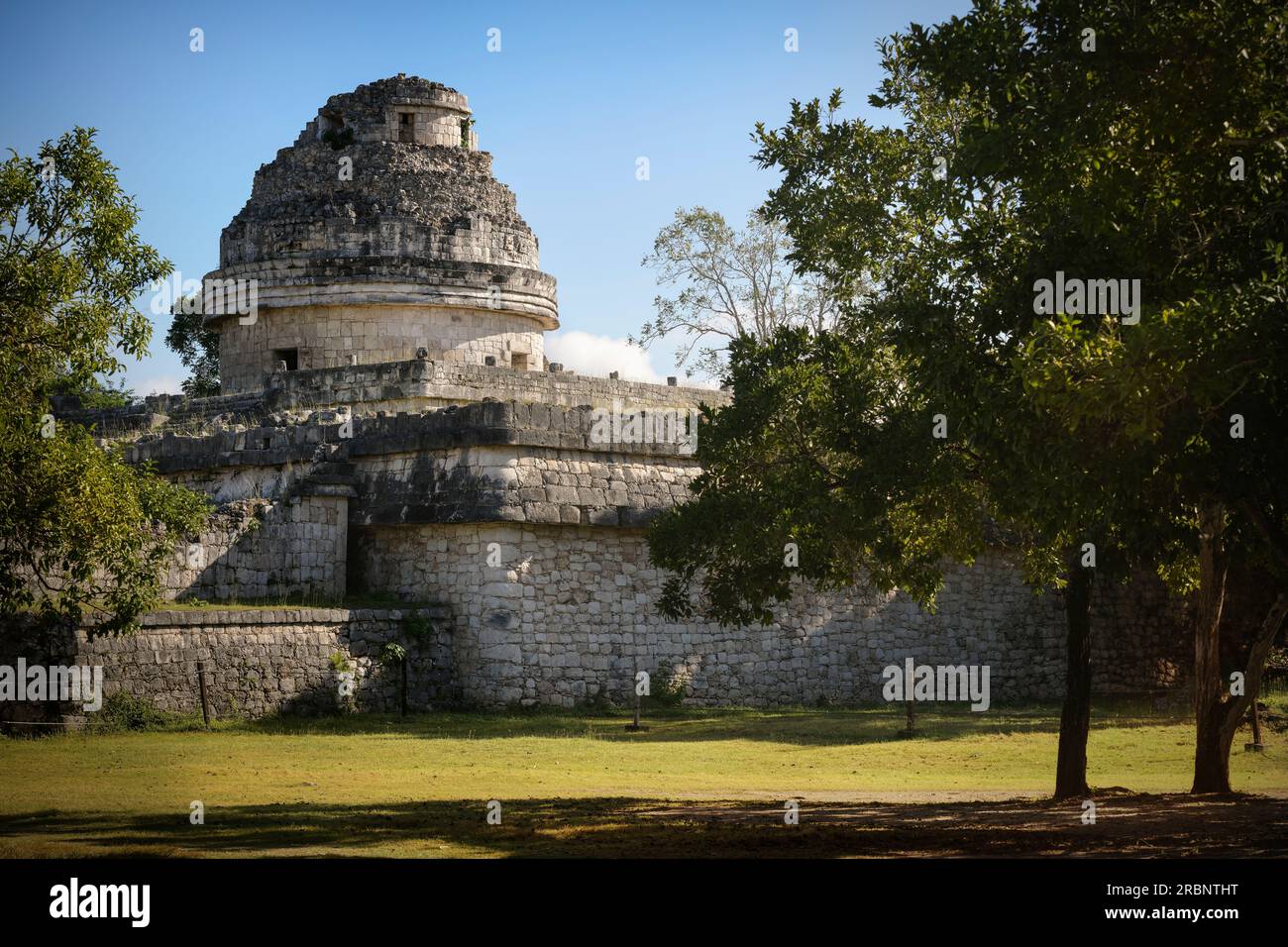 Ruins of a Maya observatory (El Caracol), ruined city of Chichén-Itzá ...