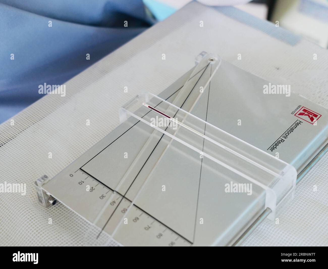 HCT , Hematocrit centrifuge plate with capillary tube , Hematocrit ...