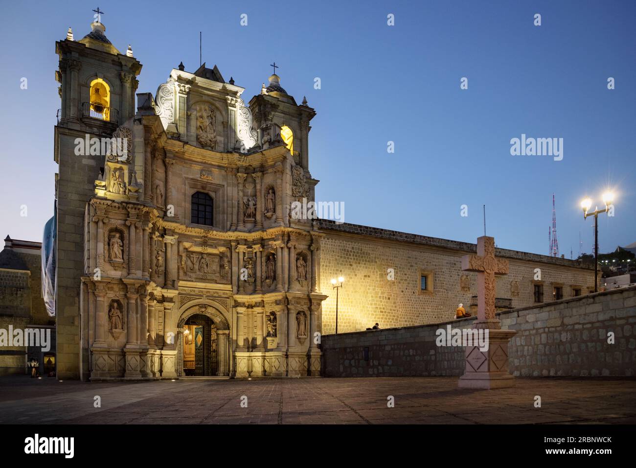 Magnificent, illuminated facade of the basilica "Basílica de Nuestra ...