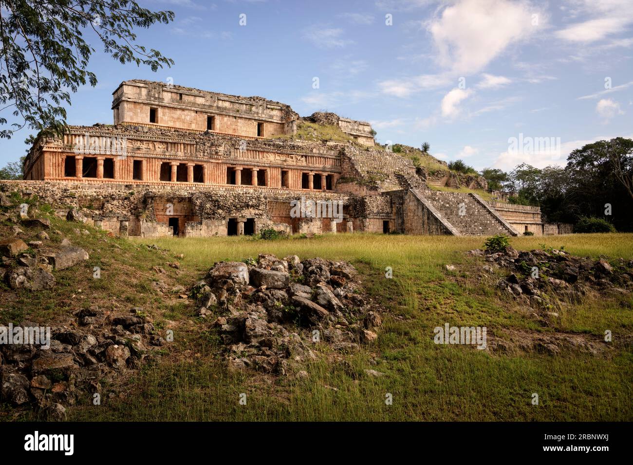 The Great Palace (El Palacio) of the ruined Mayan city of Sayil, Ruta ...