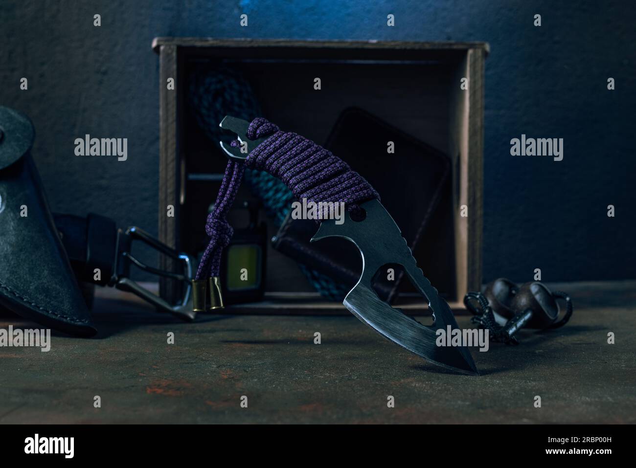 Edc gear hi-res stock photography and images - Alamy