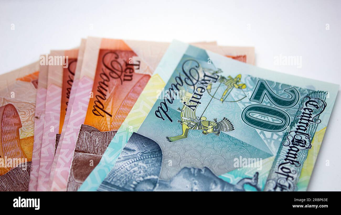 Egyptian banknote, Plastic New Egyptian Pound Stock Photo - Alamy