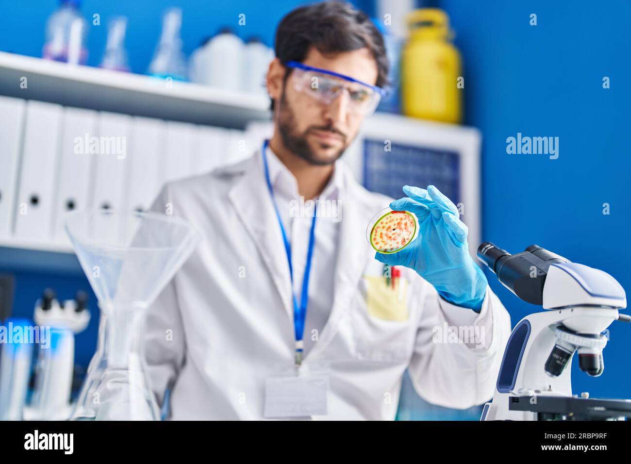 Hindu scientist hi-res stock photography and images - Alamy