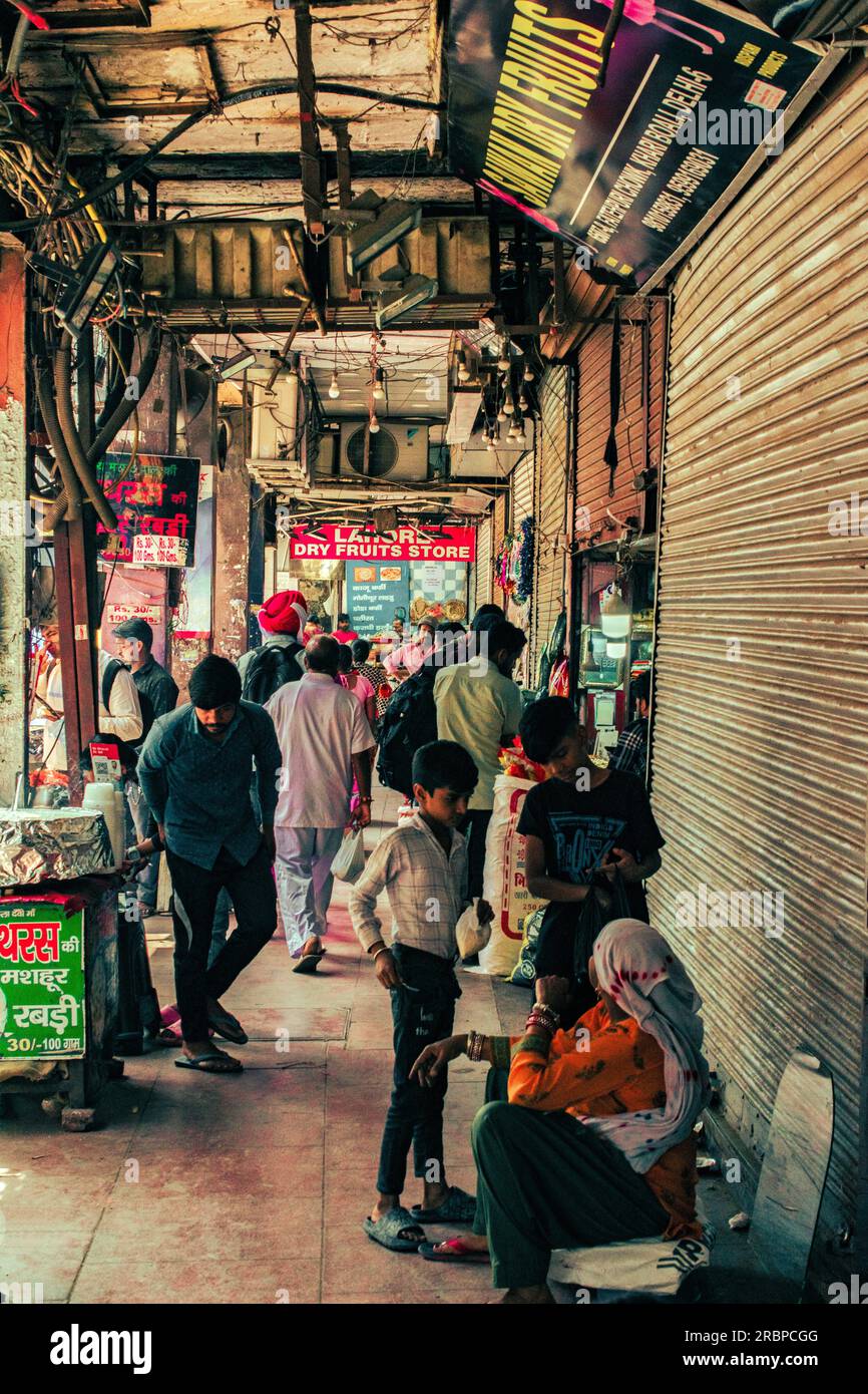 Street in Delhi Stock Photo - Alamy