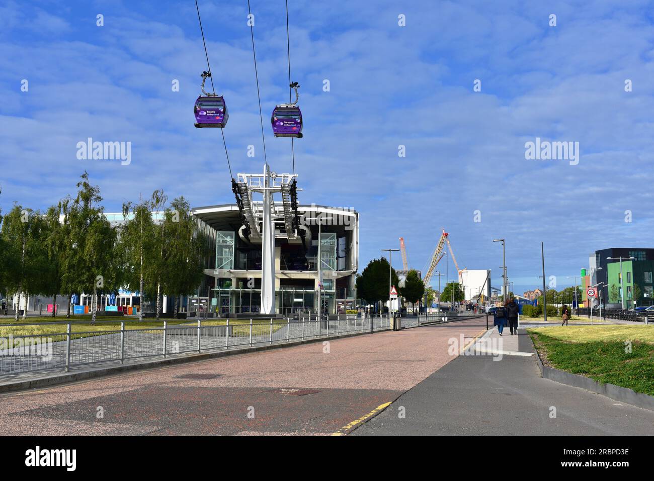 IFS Cloud Cable Car River Thames London North Greenwich Stock Photo - Alamy