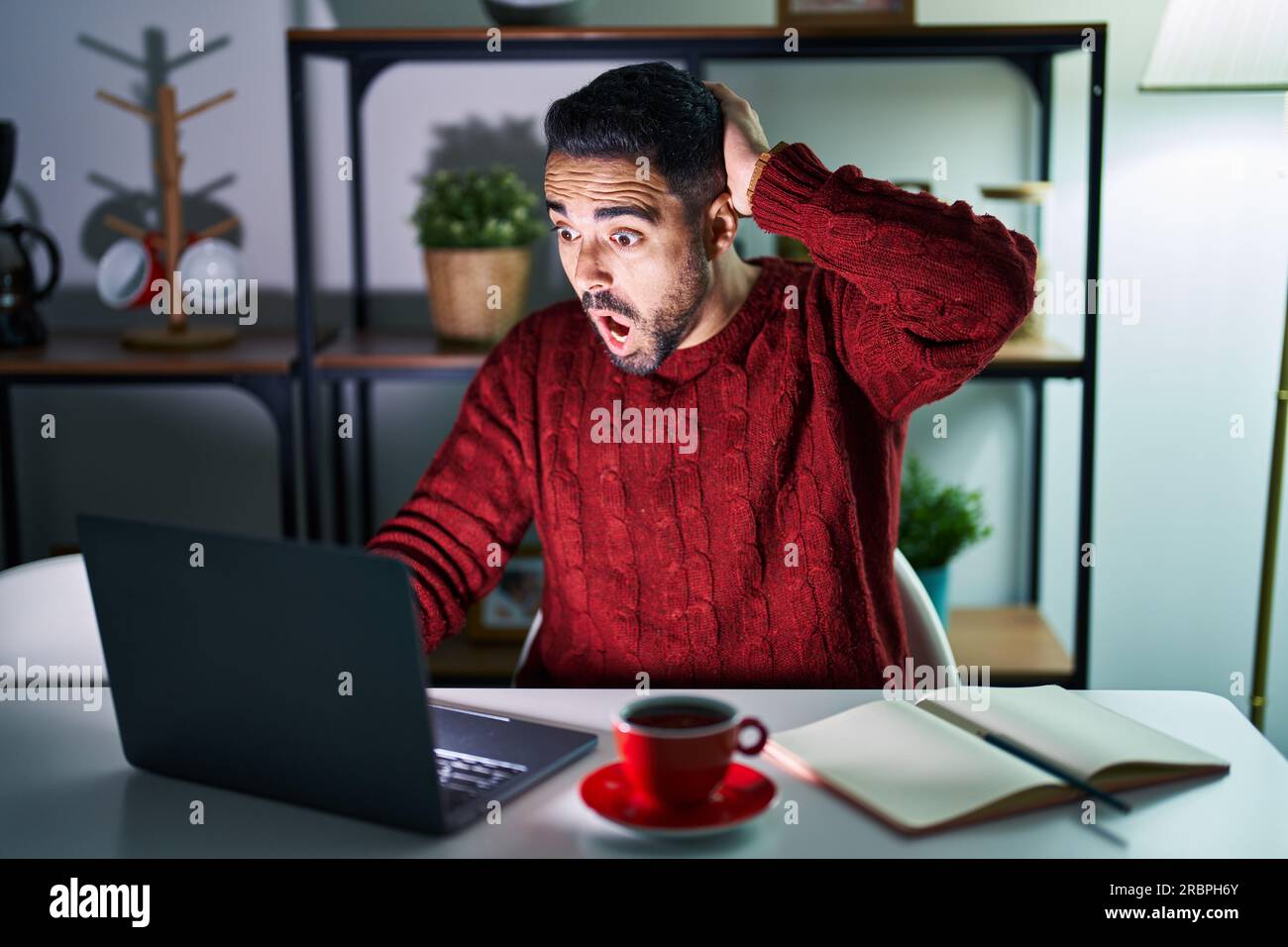 Surprised mout hi-res stock photography and images - Alamy