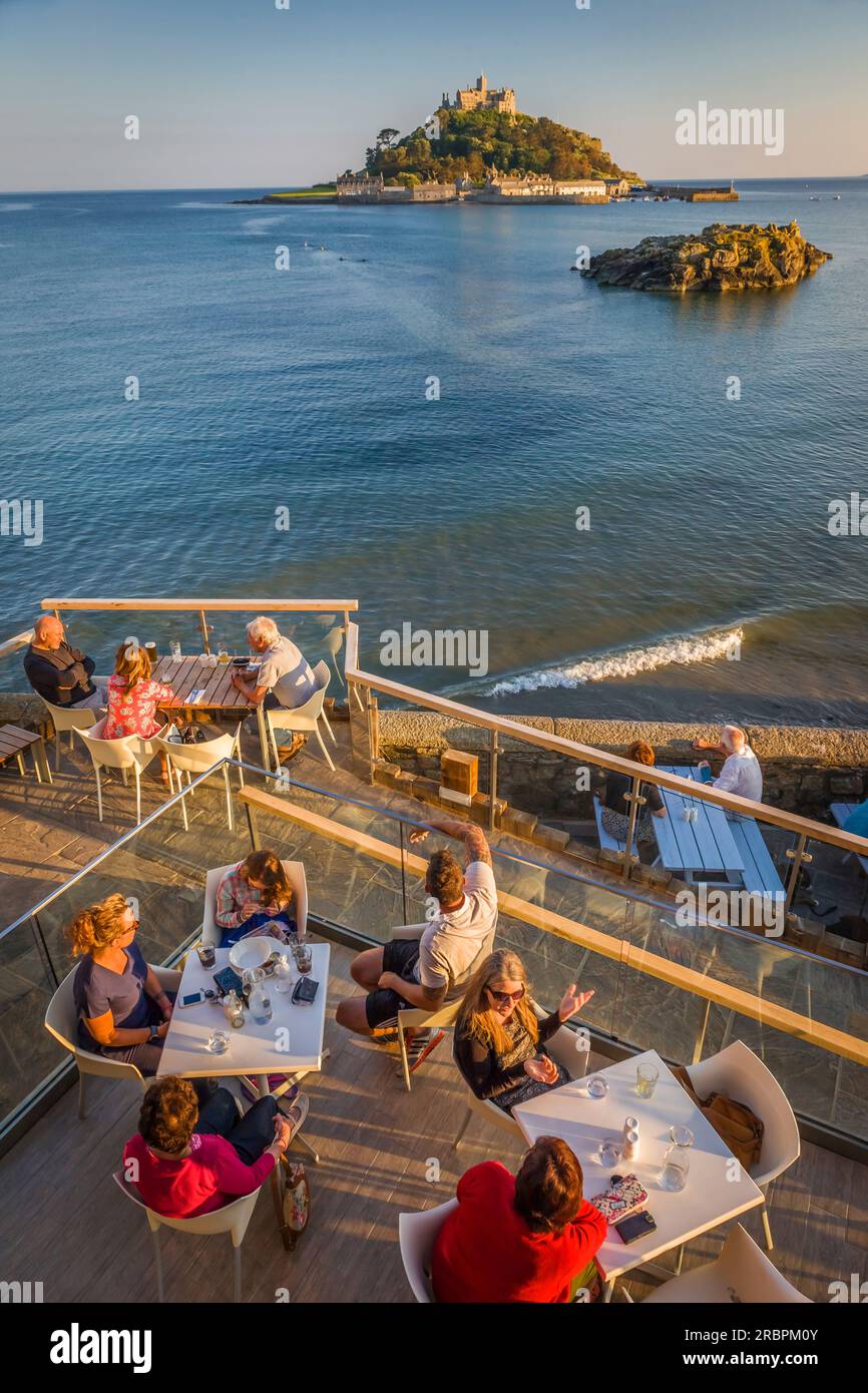 Restaurant overlooking St Michael`s Mount, Marazion, Cornwall, England ...