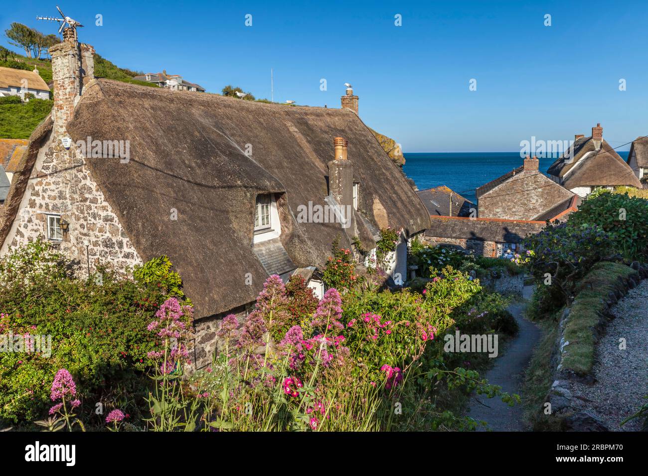 Old houses in the fishing village of Cagdwith, Lizard Peninsula ...