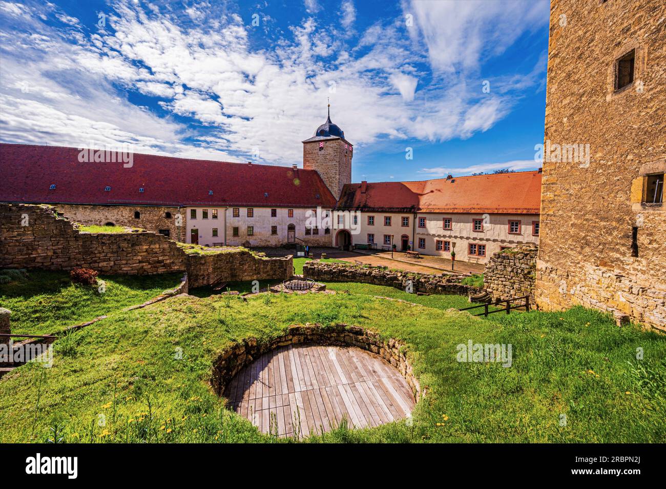 The courtyard of the moated castle of Kapellendorf, Kapellendorf ...