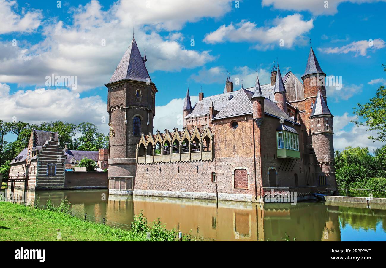 Beautiful dutch water moat castle with towers - Kasteel Heeswijk ...