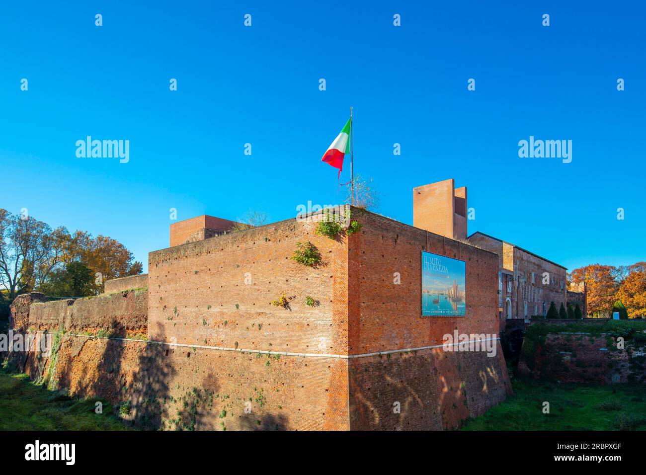 Novara castle hi-res stock photography and images - Alamy