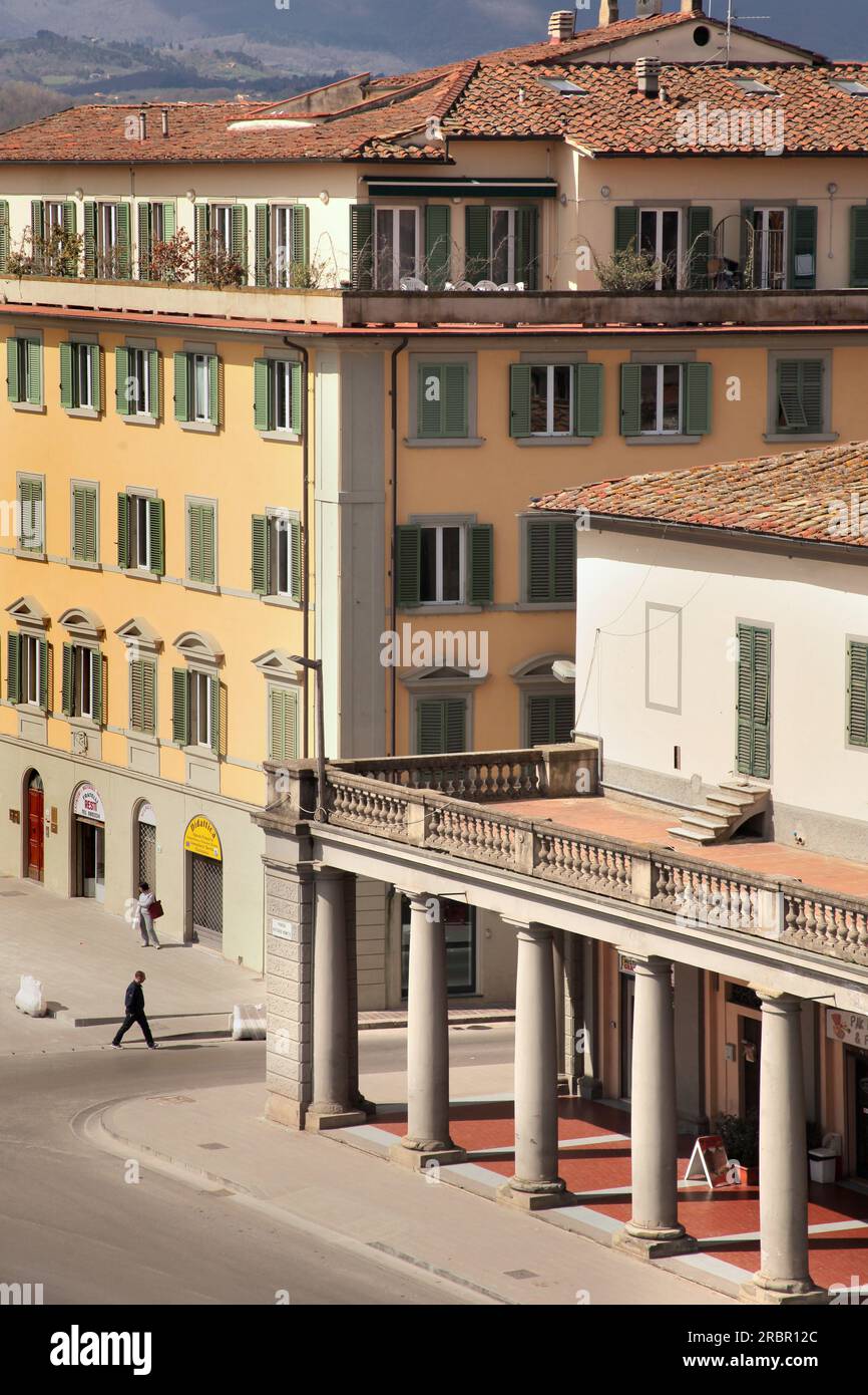 The loggias, Piazza Vittorio Veneto, Montevarchi, Tuscany, Italy Stock ...