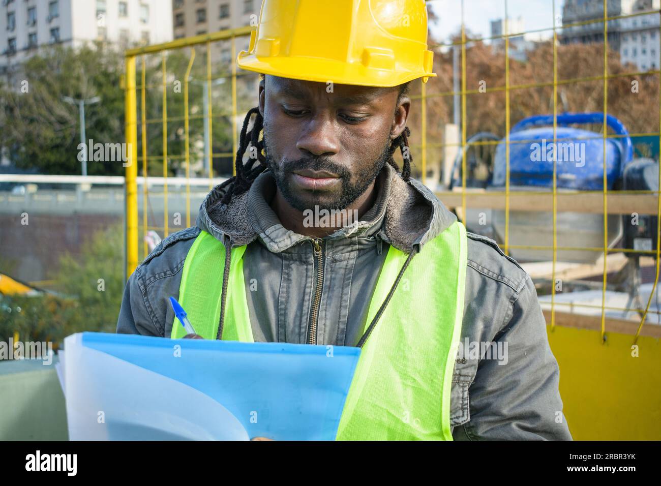African engineer hi-res stock photography and images - Alamy