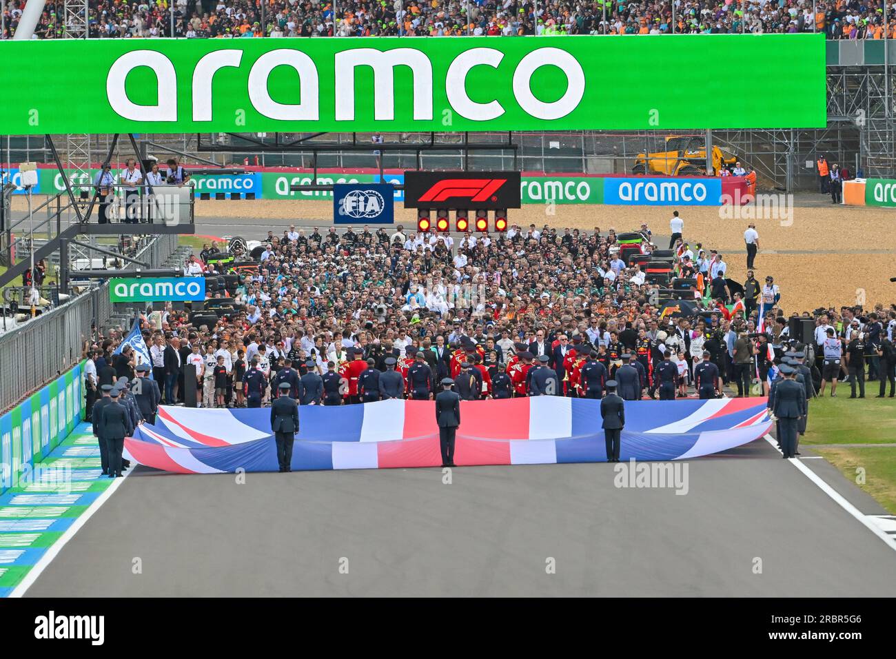Formula 1 start line hi-res stock photography and images - Alamy
