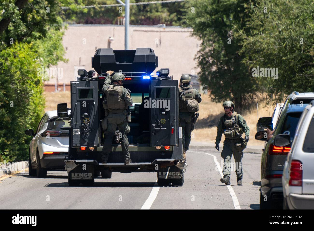 Roseville, CA, USA. 10th July, 2023. Police officers leave Zion Court ...