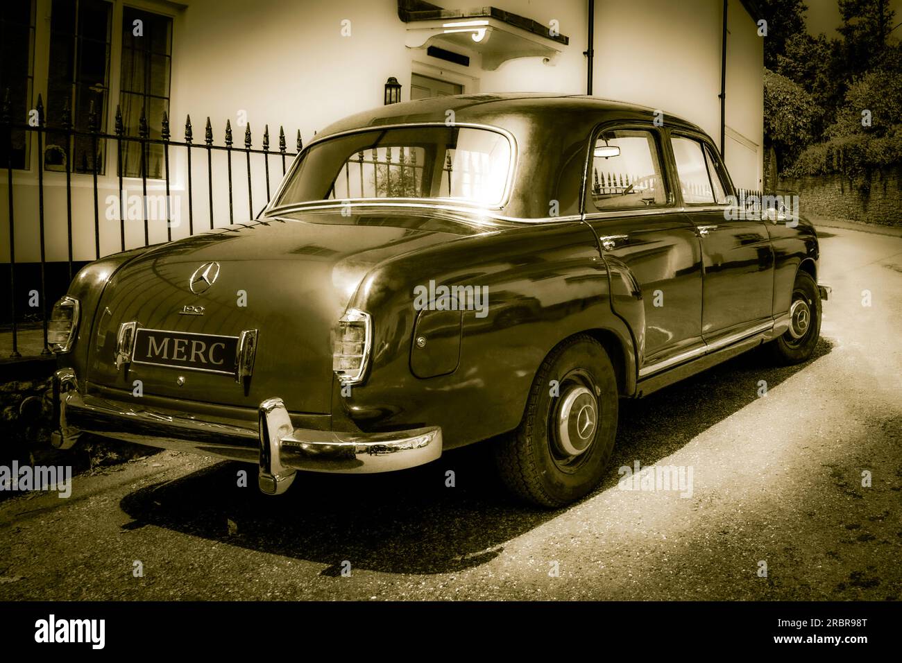Mercedes-Benz 190 ‘Ponton’ Sedan motor car (automobile), in production ...