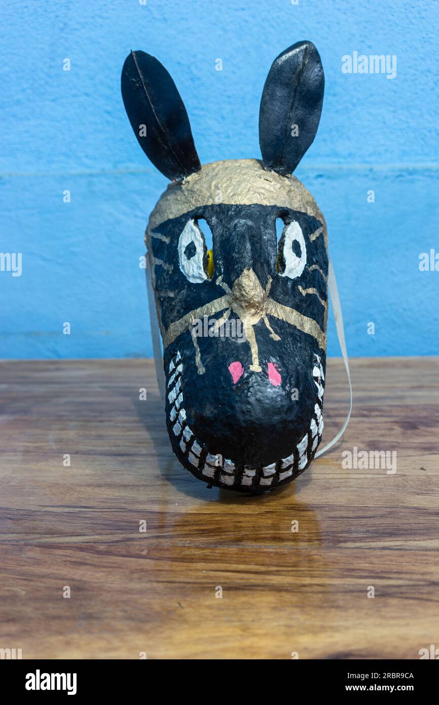 Macho Raton mule mask from tradition street drama El Güegüense ...