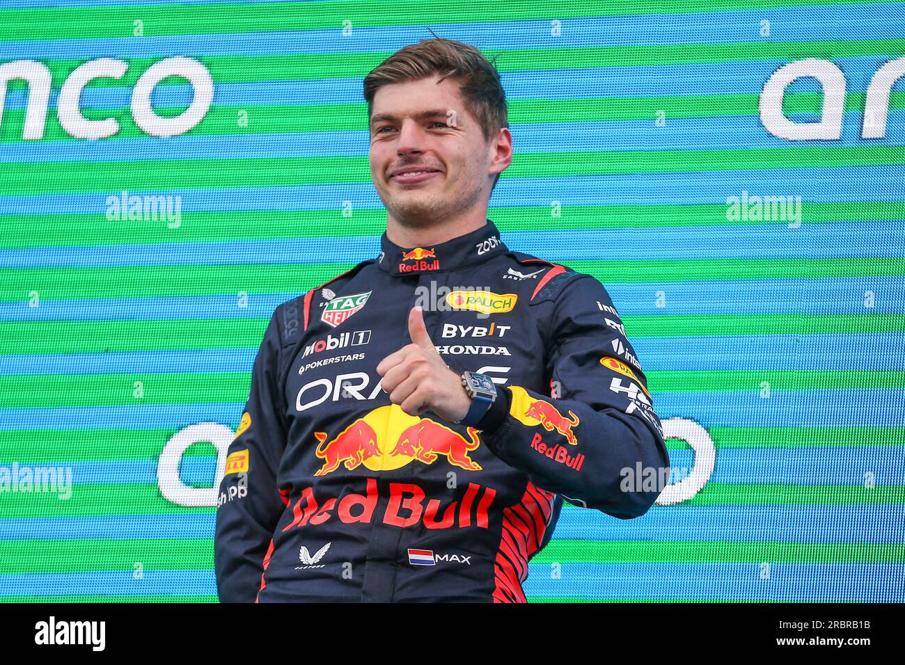 Max Verstappen 1 (NED), HONDA Red Bull Racing RB19 thumbs up gesture P1 podium during the ...