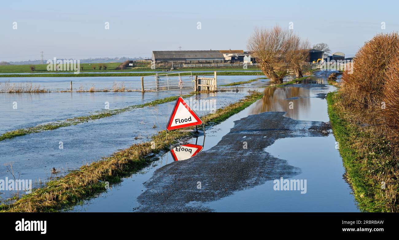 Somerset road sign hi-res stock photography and images - Alamy
