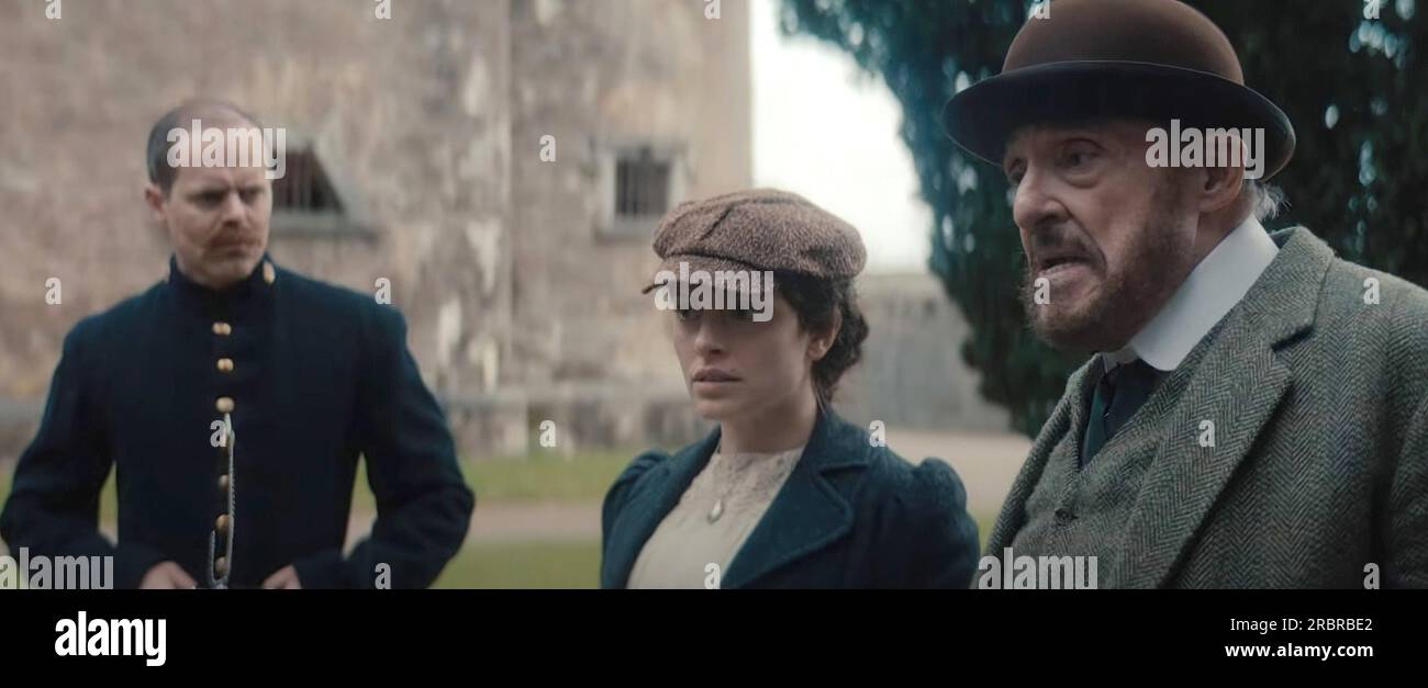 THE GATES, Elena Delia (center), John Rhys-Davies (right), 2023. © 101 ...