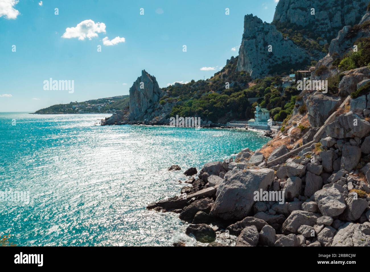 Land falling into the sea hi-res stock photography and images - Alamy