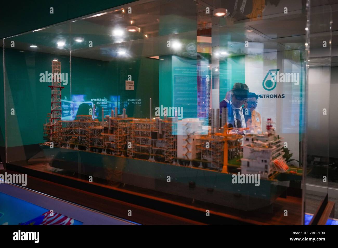 Vancouver, Canada. 10th July, 2023. A delegate wears a virtual reality ...