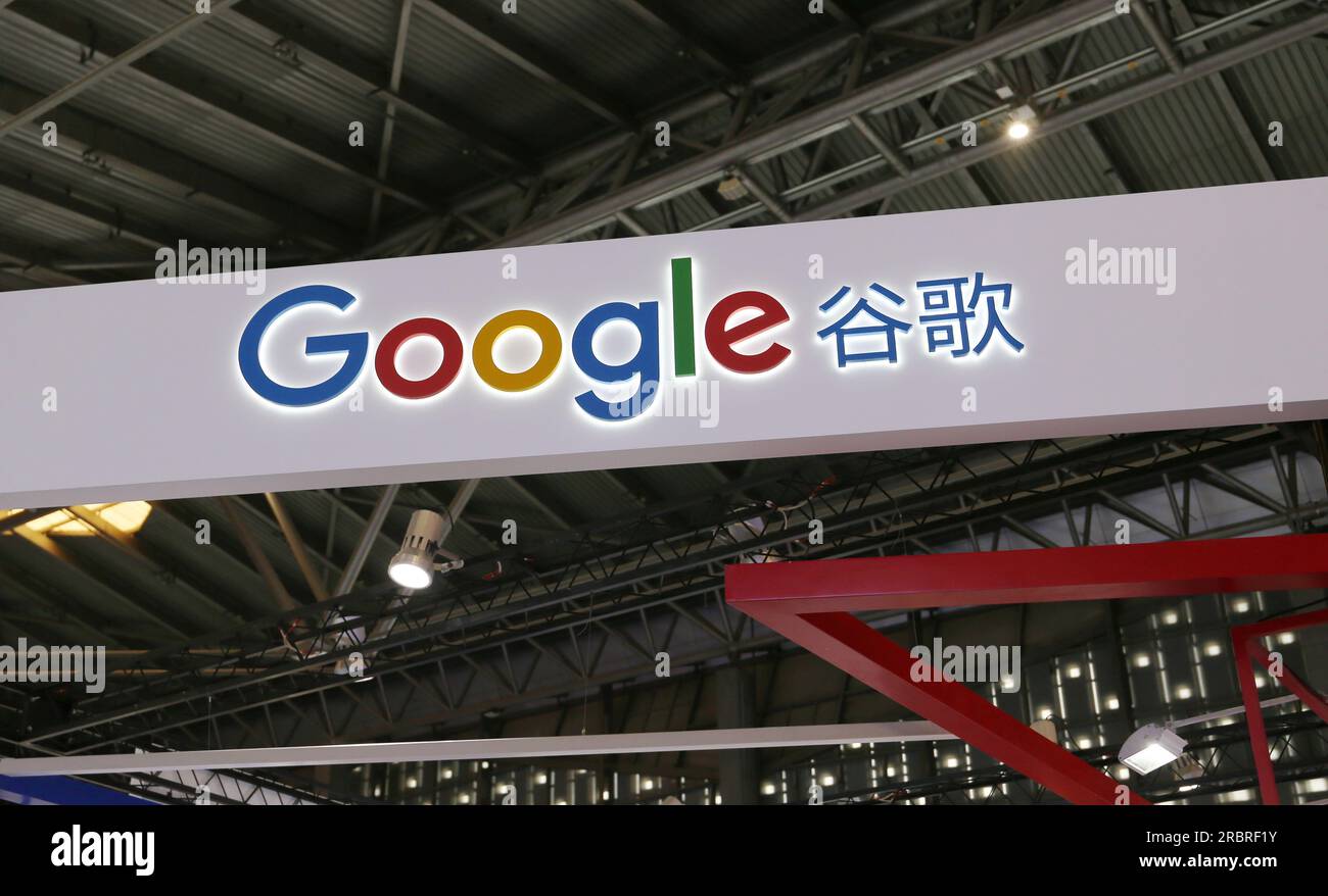 SHANGHAI, CHINA - JULY 8, 2023 - Visitors visit the Google booth at the ...