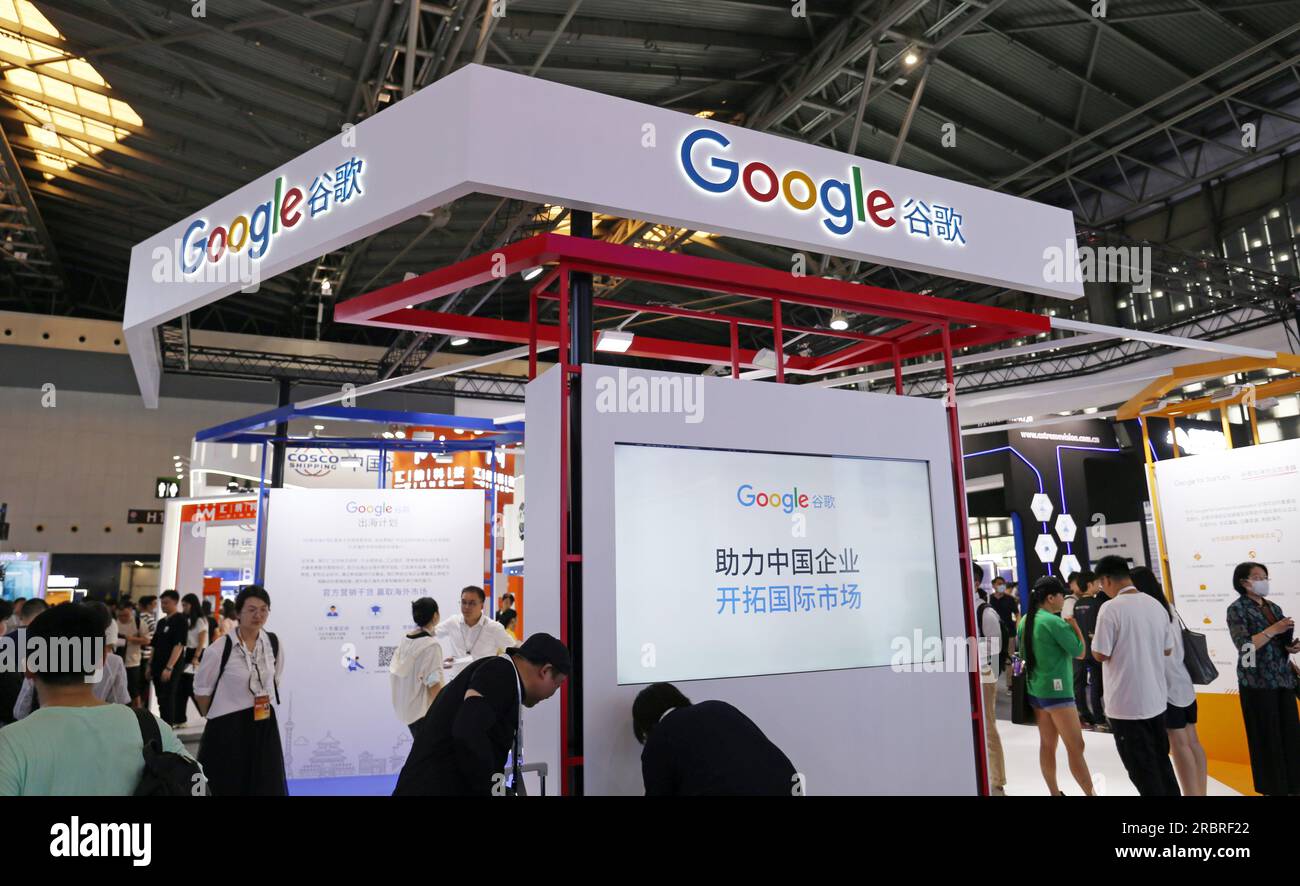 SHANGHAI, CHINA - JULY 8, 2023 - Visitors visit the Google booth at the ...
